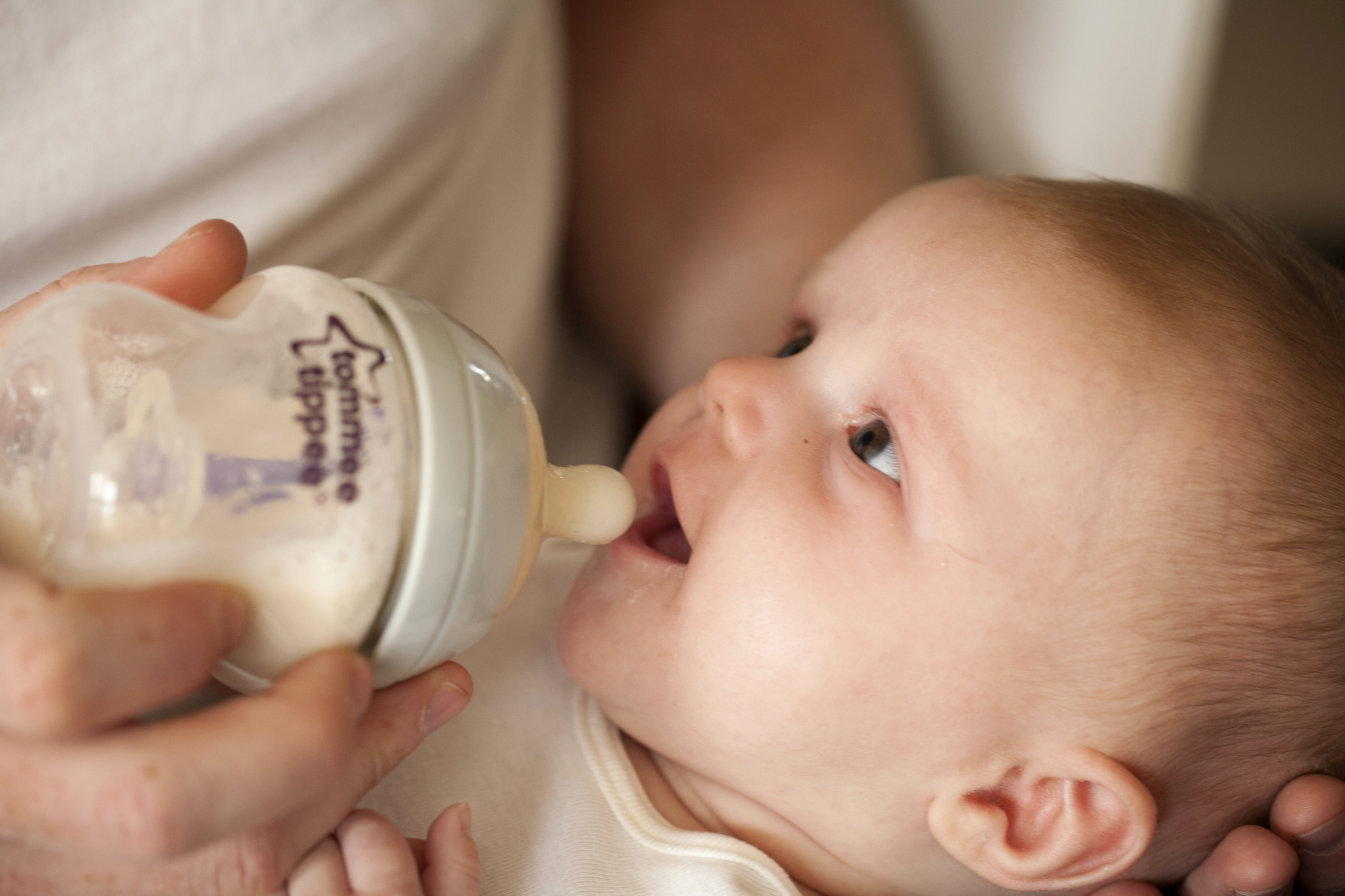 Tommee Tippee Added Comfort Feeding Bottles {Review & Giveaway} – The ...