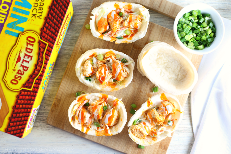 Slow Cooker Buffalo Chicken Mini Taco Boats – The PennyWiseMama