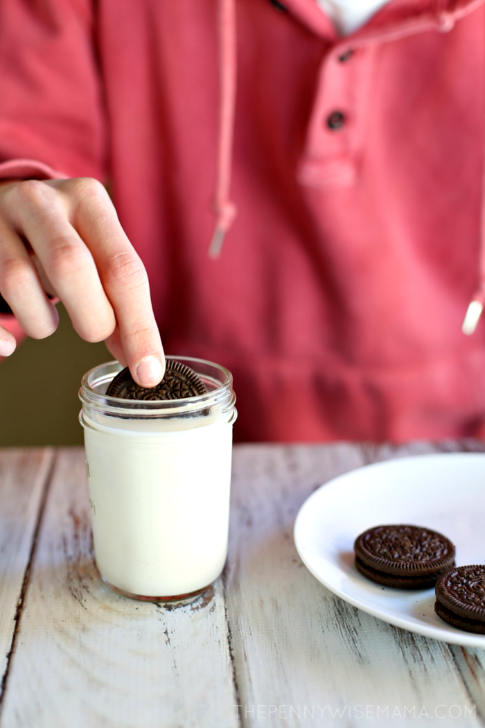 Oreo Dunk Challenge: This is How We Dunk! – The PennyWiseMama