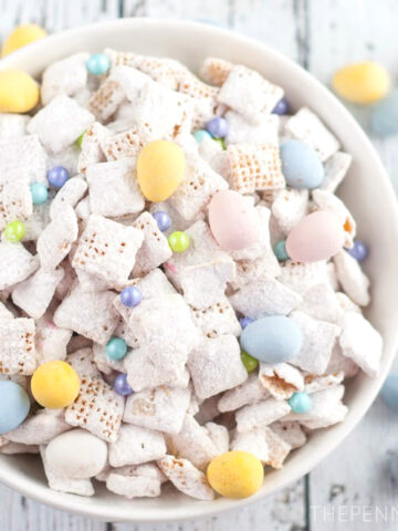 Easter Crack - Saltine Cracker Toffee Recipe - The PennyWiseMama